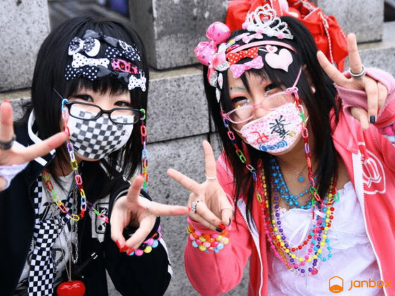Japanese Street Fashion: A Complete Guide You Need To Know