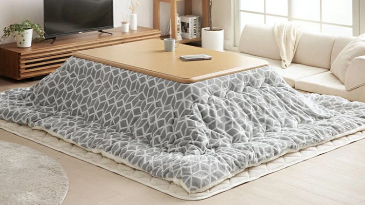 Japanese kotatsu table-History of the Japanese Heated Tables